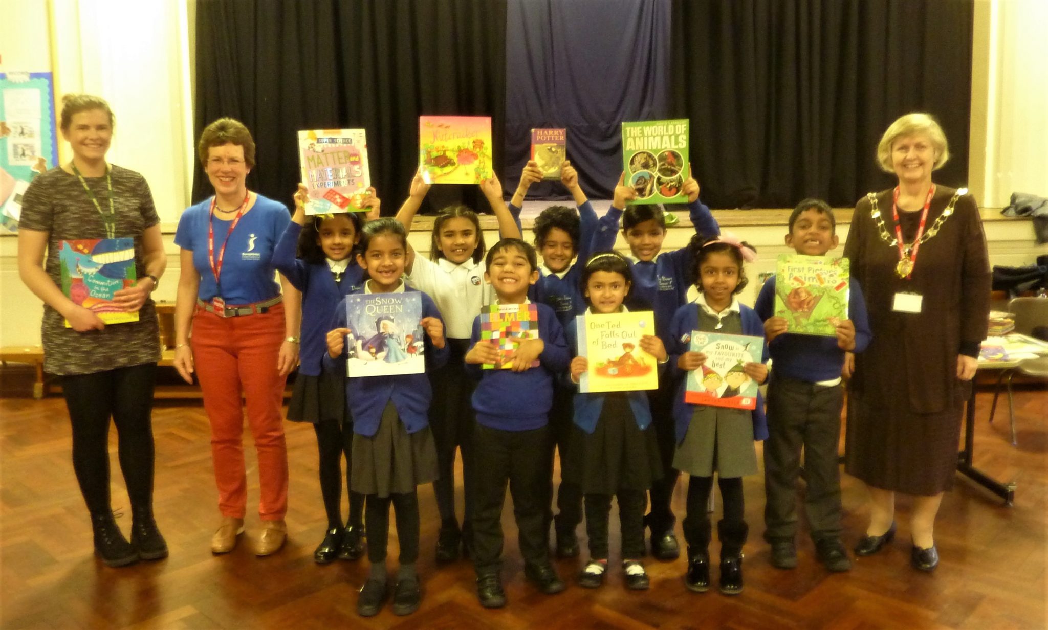 Swindon Club's 5th year donating books to Drove School | News | Blog ...